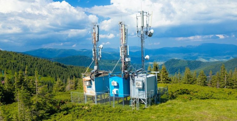 Transmission des ondes radio : fonctionnement et principes